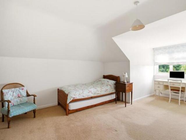 4 bedroom detached house for sale in Warren Road, St. Albans, Hertfordshire, AL1