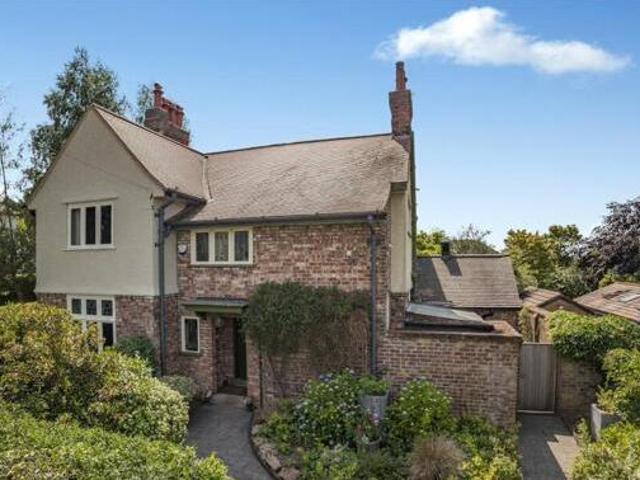 4 Bedroom Detached House For Sale In Warrington, Cheshire