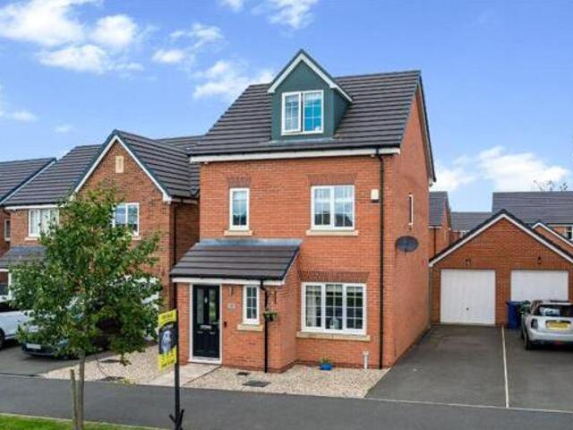 4 Bedroom Detached House For Sale In Warrington, Lancashire