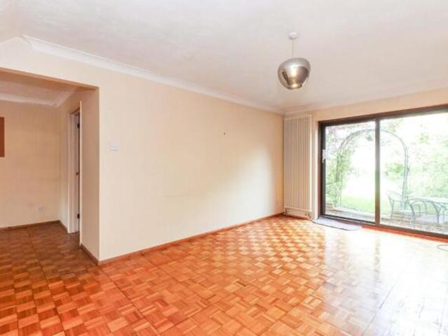 4 bedroom detached house for sale in Warwick Road, St. Albans, Hertfordshire, AL1