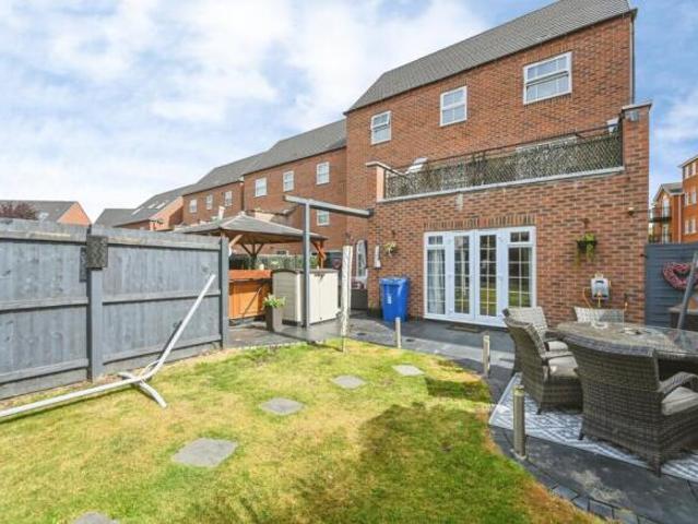 4 bedroom detached house for sale in Washington Drive, Great Sankey, Warrington, WA5