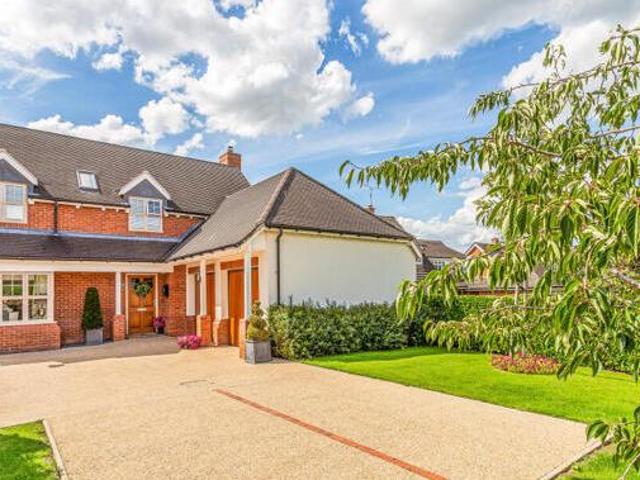 4 Bedroom Detached House For Sale In Welford on avon