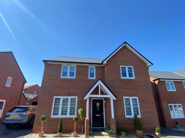 4 Bedroom Detached House For Sale In Wellington