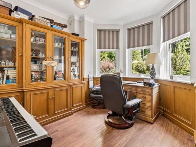 4 bedroom detached house for sale in Wellknowe Place, Thorntonhall, Glasgow, South Lanarkshire, G74