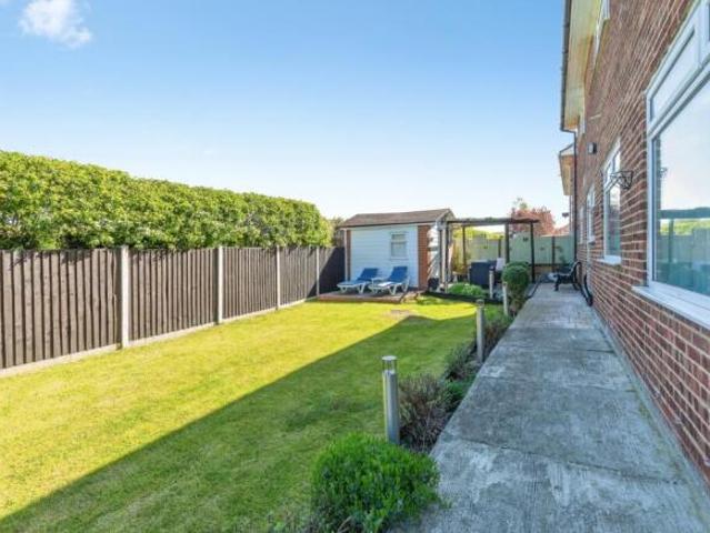 4 bedroom detached house for sale in Wentworth Drive, Cliffe Woods, Rochester, Kent, ME3