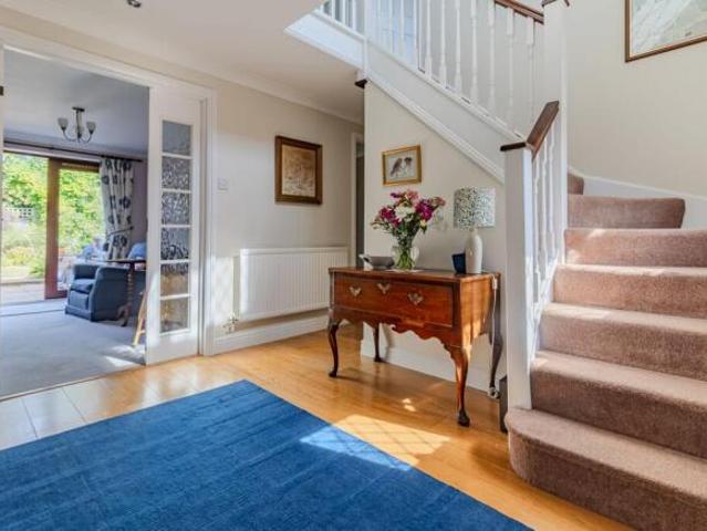 4 bedroom detached house for sale in Wentworth Green, Kirby Muxloe, LE9