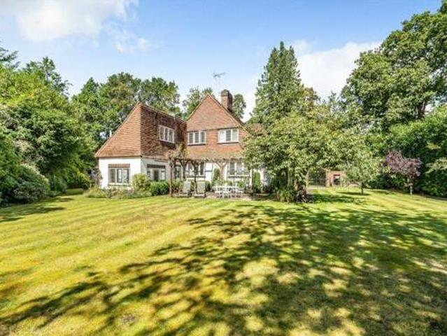 4 Bedroom Detached House For Sale In Wentworth