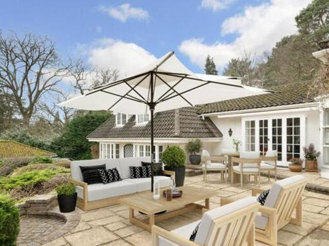4 Bedroom Detached House For Sale In Wentworth