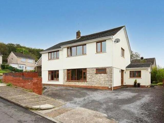 4 Bedroom Detached House For Sale In Wenvoe