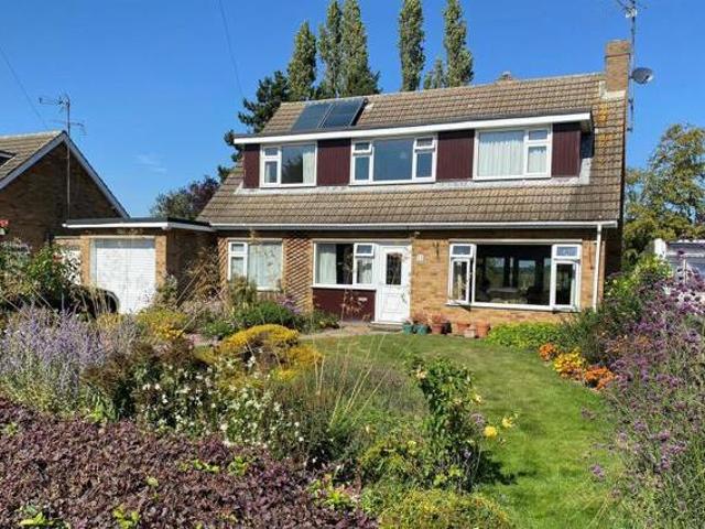 4 Bedroom Detached House For Sale In West Walton
