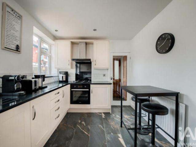 4 bedroom detached house for sale in West Avenue, Coventry, CV2