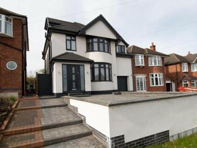 4 Bedroom Detached House For Sale In West Bridgford