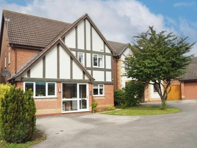 4 Bedroom Detached House For Sale In West Bridgford