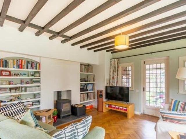 4 Bedroom Detached House For Sale In West Bridgford, Nottingham