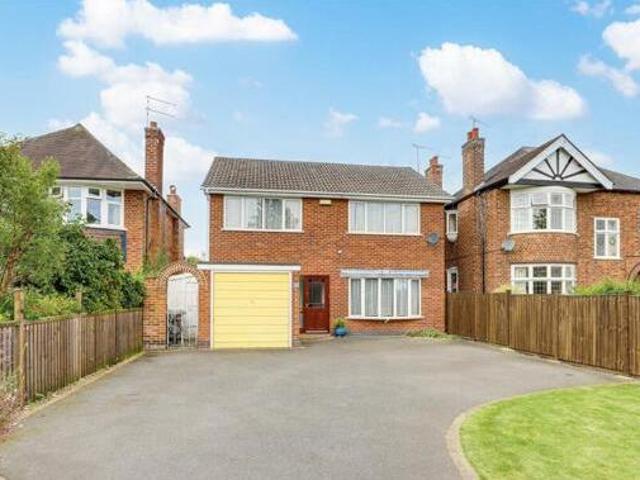 4 Bedroom Detached House For Sale In West Bridgford, Nottinghamshire