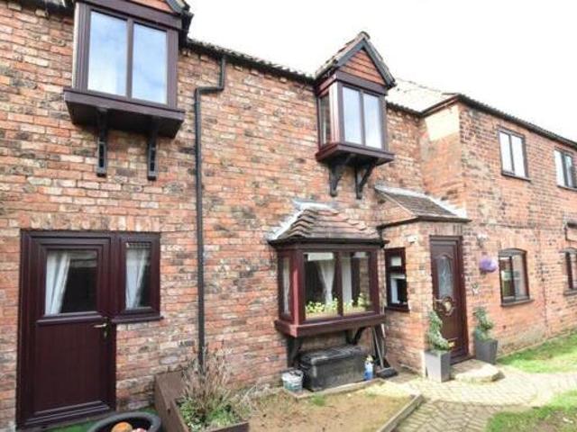 4 Bedroom Detached House For Sale In West Butterwick