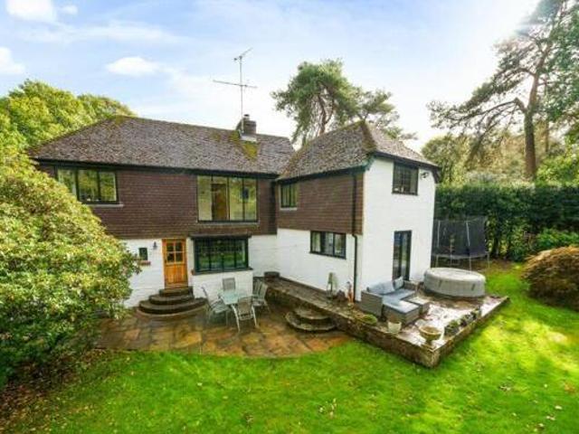 4 Bedroom Detached House For Sale In West Chiltington