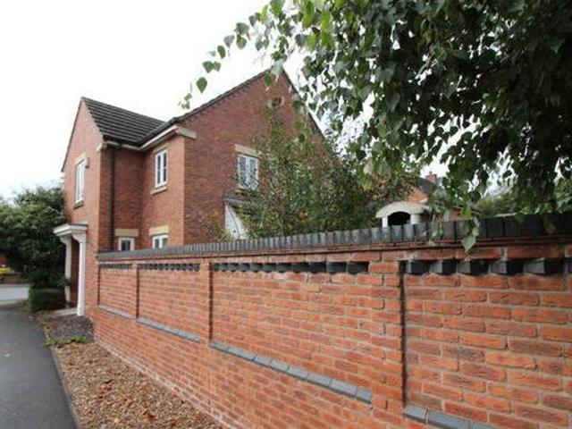 4 bedroom detached house for sale in West Drive Sudbrooke Lincoln LN2