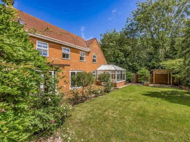 4 bedroom detached house for sale in West End, Southampton, SO30
