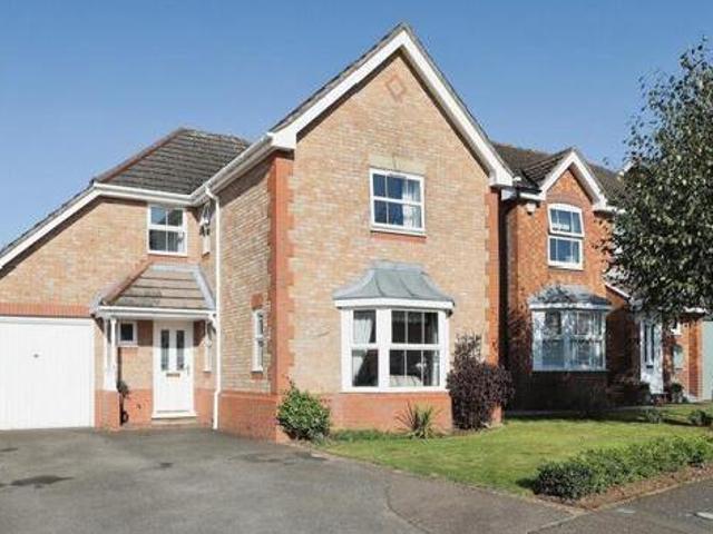 4 Bedroom Detached House For Sale In West Haddon