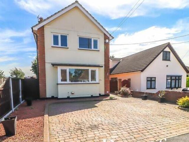 4 Bedroom Detached House For Sale In West Horndon