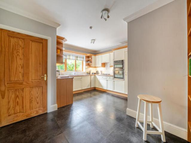 4 bedroom detached house for sale in West Parade, West Park, Leeds, LS16
