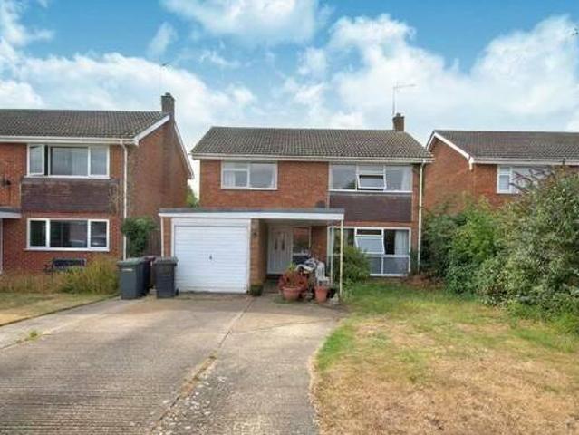 4 bedroom detached house for sale in West Road Ruskington Sleaford NG34