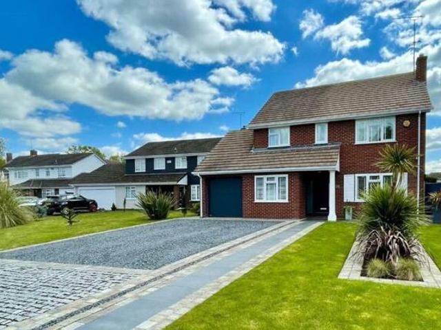 4 Bedroom Detached House For Sale In Westminster Park