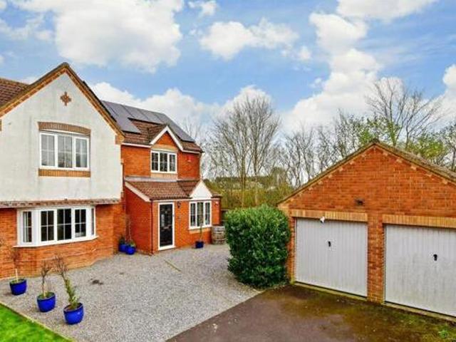4 Bedroom Detached House For Sale In Westbourne