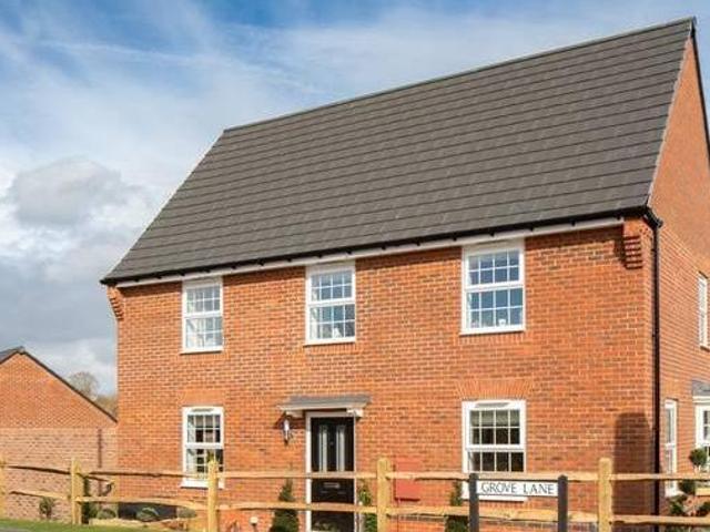 4 bedroom detached house for sale in Westend Stonehouse GL10 GL10