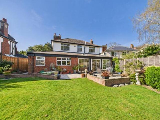 4 bedroom detached house for sale in Westerfield Road, Ipswich, Suffolk, IP4