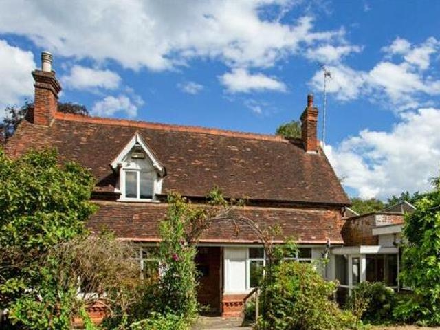 4 Bedroom Detached House For Sale In Westerham, Kent