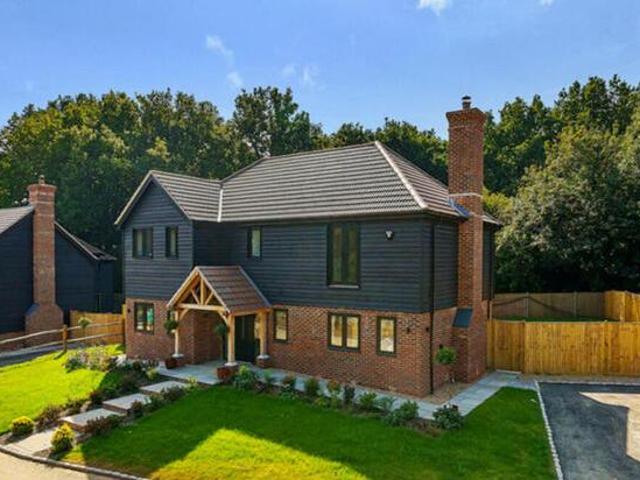4 Bedroom Detached House For Sale In Westerham