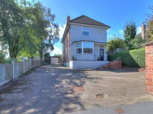 4 bedroom detached house for sale in Westfield Lane Leeds LS25