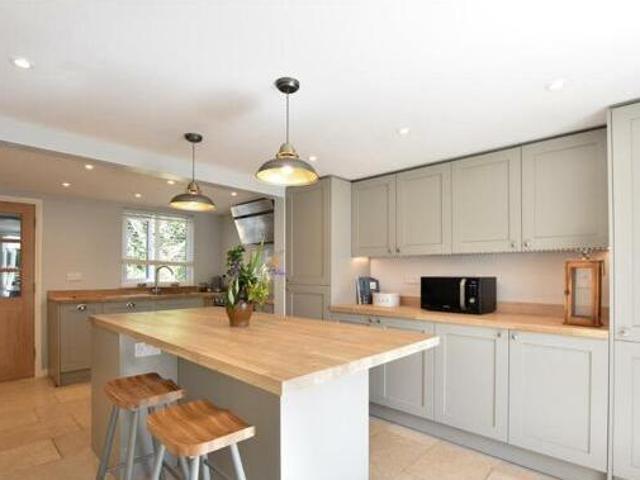 4 Bedroom Detached House For Sale In Westfield