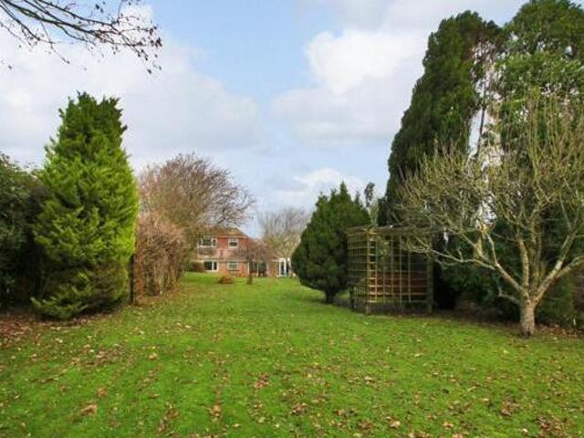 4 Bedroom Detached House For Sale In Westham