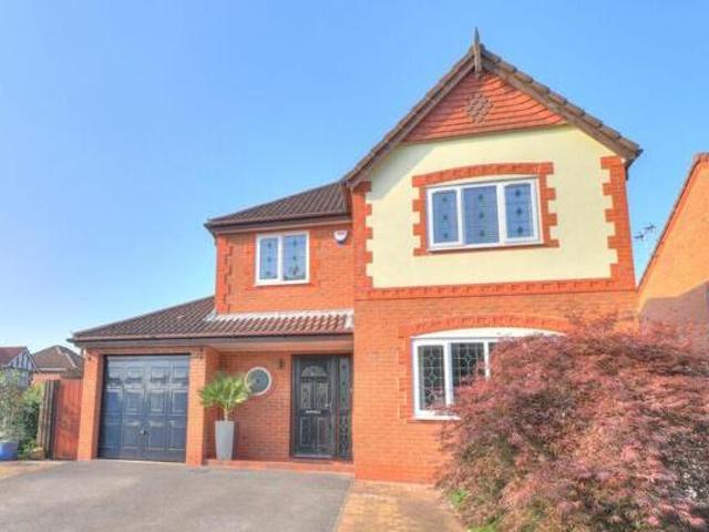 4 Bedroom Detached House For Sale In Westhoughton