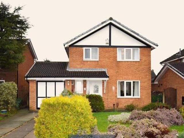 4 Bedroom Detached House For Sale In Westhoughton