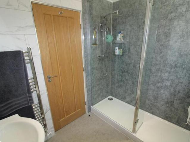 4 bedroom detached house for sale in Whalley Drive, Bletchley, Milton Keynes, Buckinghamshire, MK3 6JA, MK3