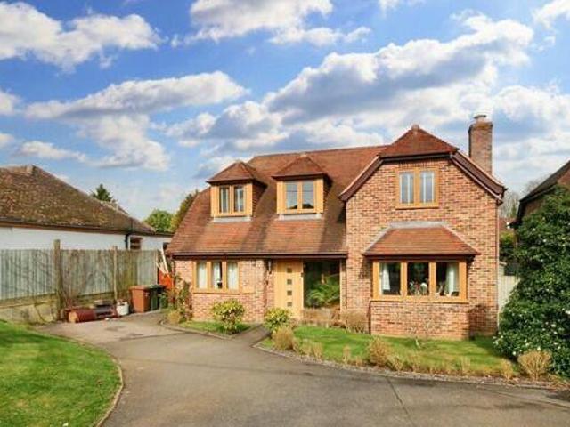 4 Bedroom Detached House For Sale In Wheatley