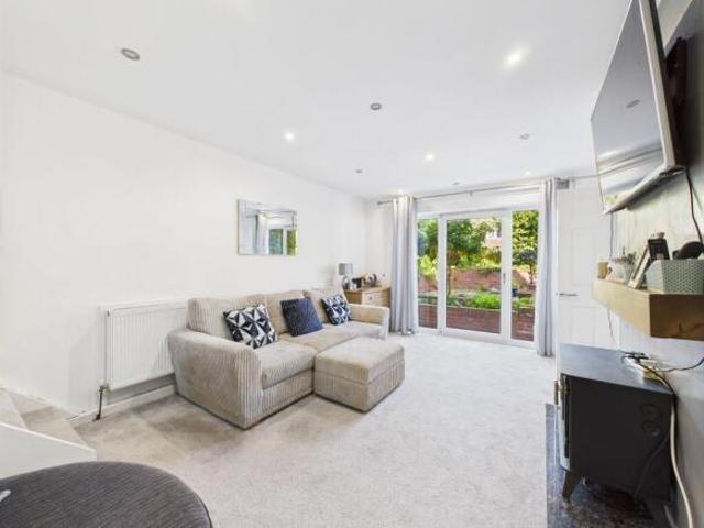 4 bedroom detached house for sale in Wheatsheaf Drive, Ynysforgan, SA6