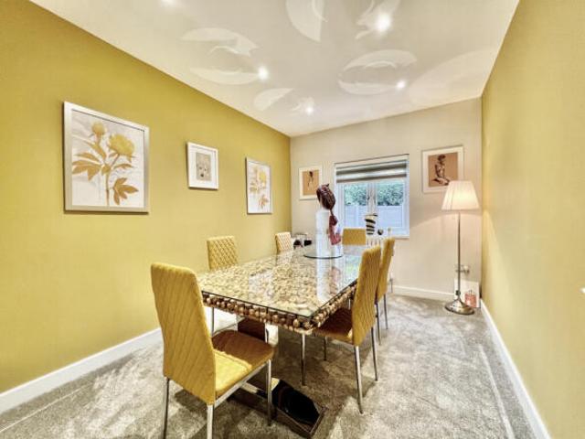 4 bedroom detached house for sale in Wheel Lane, Grenoside, Sheffield S35