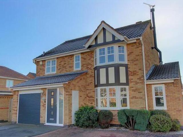 4 Bedroom Detached House For Sale In Whetstone