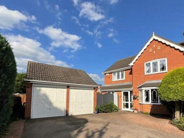 4 Bedroom Detached House For Sale In Whetstone
