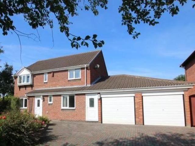4 bedroom detached house for sale in Whickhope Fatfield Washington NE38 NE38