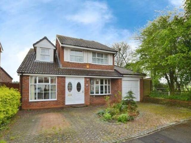 4 Bedroom Detached House For Sale In Whitchurch