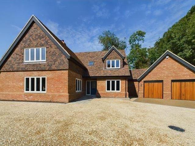 4 Bedroom Detached House For Sale In Whitchurch