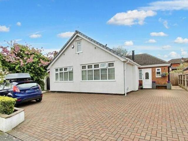 4 Bedroom Detached House For Sale In Whitefield