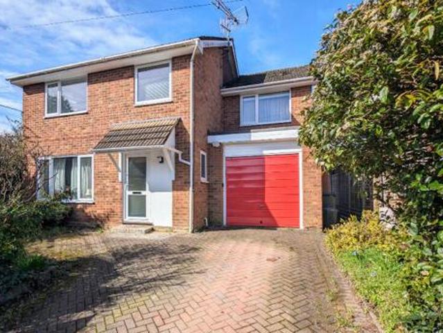 4 Bedroom Detached House For Sale In Whitehill, Hampshire