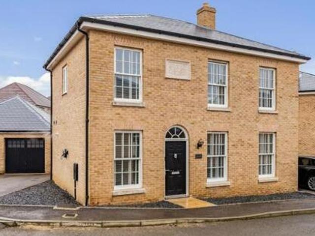 4 Bedroom Detached House For Sale In Whitfield, Dover